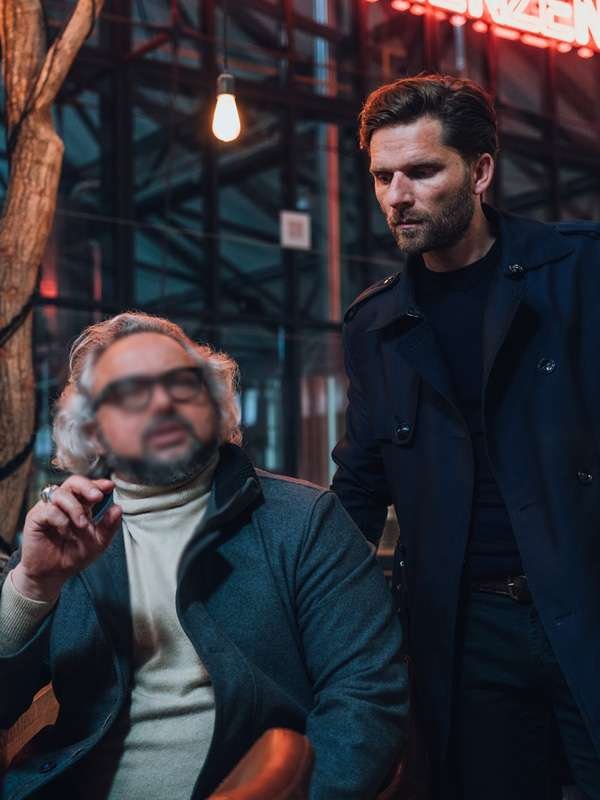 Terrance Nothingman Benjamin Krüger Blue Cotton Coat